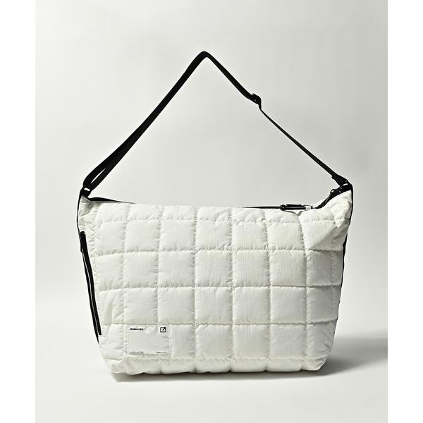 『セール実施中』参考価格：8，800円発売時期：2022年10月コンディション：C（やや使用感あり）使用感があり、やや気になる傷や汚れがあるアイテム表面・内側：汚れ参考商品名：【ADAMPATEK/アダムパテック】square quilt ...