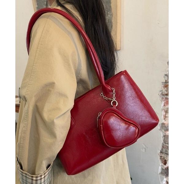 『セール実施中』ZOZO問い合わせ番号:102741603ショップ:PATRIOT TAXI，パトリオットタクシーブランド:shameless，シェイムレス商品名:ハートチャームポーチ付きロングハンドバッグカテゴリ:バッグ>ショルダー...