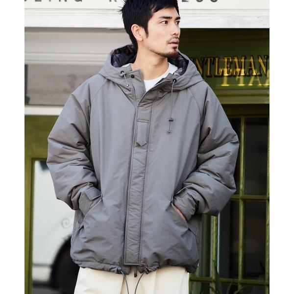 『タイムセール実施中』参考価格：16，940円発売時期：2023年09月コンディション：A（使用感なし）数回使用した程度で使用感が感じられないアイテム参考商品名：HINSON/ヒンソン 中綿 リバーシブル マウンテンパーカー参考品番：105...