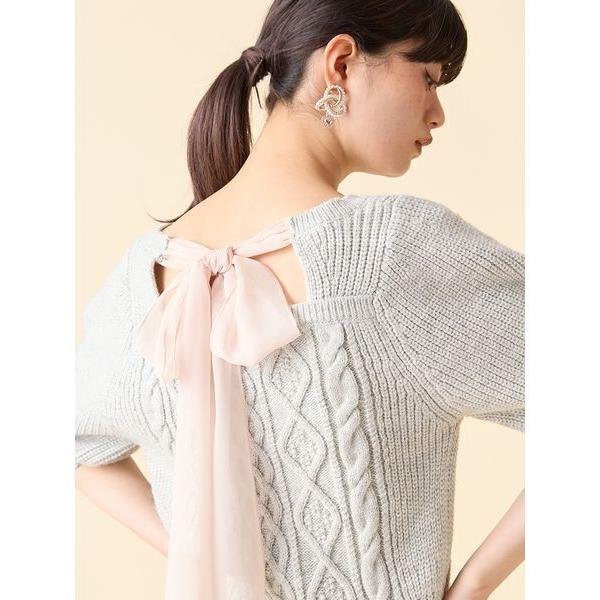 『セール実施中』参考価格：18，920円発売時期：2025年07月コンディション：A（使用感なし）数回使用した程度で使用感が感じられないアイテム参考商品名：[L.B CANDY STOCK]シフォンリボンビジューニットトップス参考品番：LW...