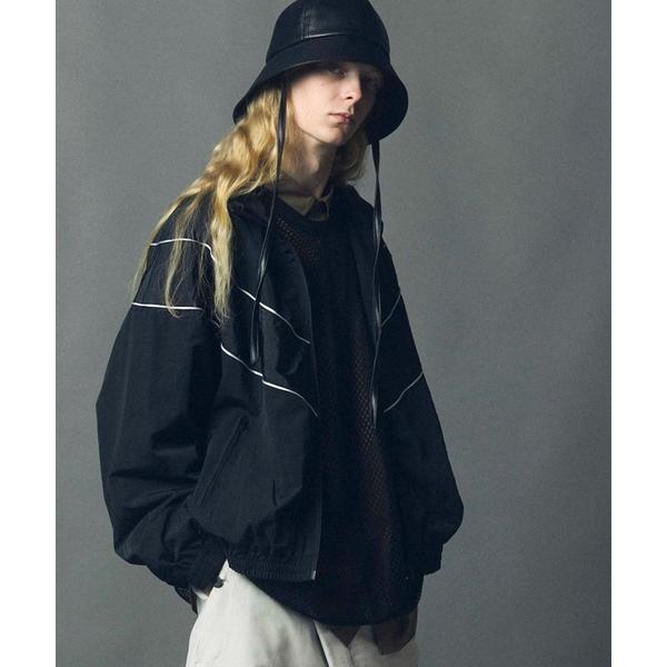 参考価格：22，000円発売時期：2023年08月コンディション：A（使用感なし）数回使用した程度で使用感が感じられないアイテム参考商品名：《UNISEX》Prime-Over Different Material Combination ...