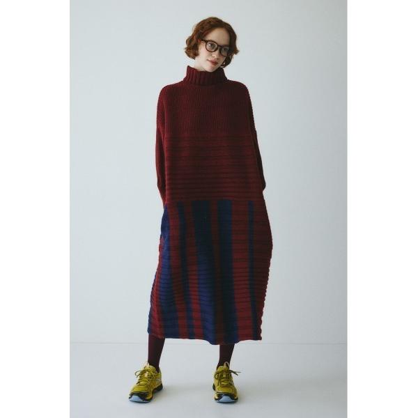 『タイムセール実施中』参考価格：19，800円発売時期：2025年10月コンディション：A（使用感なし）数回使用した程度で使用感が感じられないアイテム参考商品名：Box knit one-piece　　ボックスニットワンピース参考品番：53...