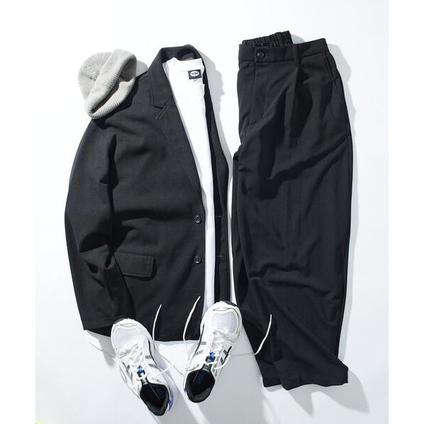 参考価格：12，980円発売時期：2025年08月コンディション：B（目立つ使用感なし）使用感が少ない、または気にならないアイテム内側：汚れ襟周り：色あせ参考商品名：限定展開 リラックスフィット コンフォータブル セットアップ/テーラードジ...