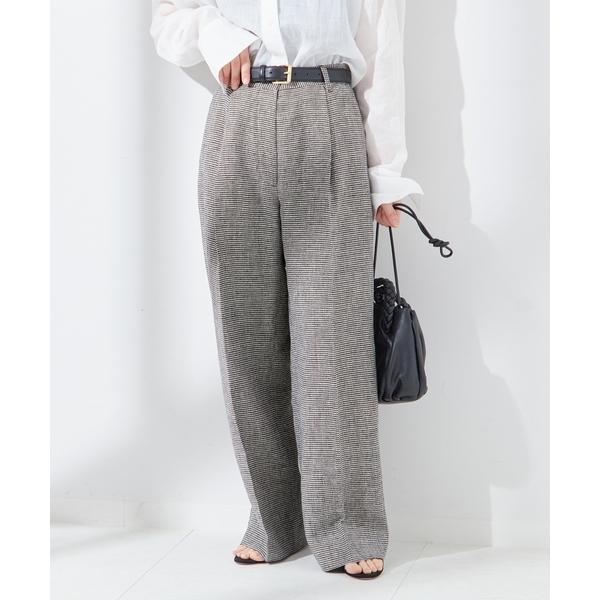 『セール実施中』参考価格：28，600円発売時期：2025年04月コンディション：B（目立つ使用感なし）使用感が少ない、または気にならないアイテム全体的：色あせ、型崩れ参考商品名：NALYA リネン/チェック タックパンツ参考品番：2503...