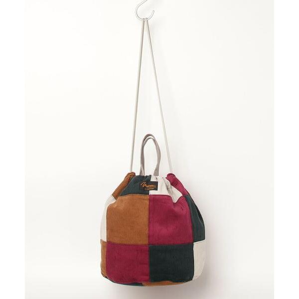 『セール実施中』参考価格：9，900円発売時期：2023年11月コンディション：B（目立つ使用感なし）使用感が少ない、または気にならないアイテム全体的：汚れ参考商品名：NAPRON × BEAMS BOY / 別注 パッチワーク コーデュロ...