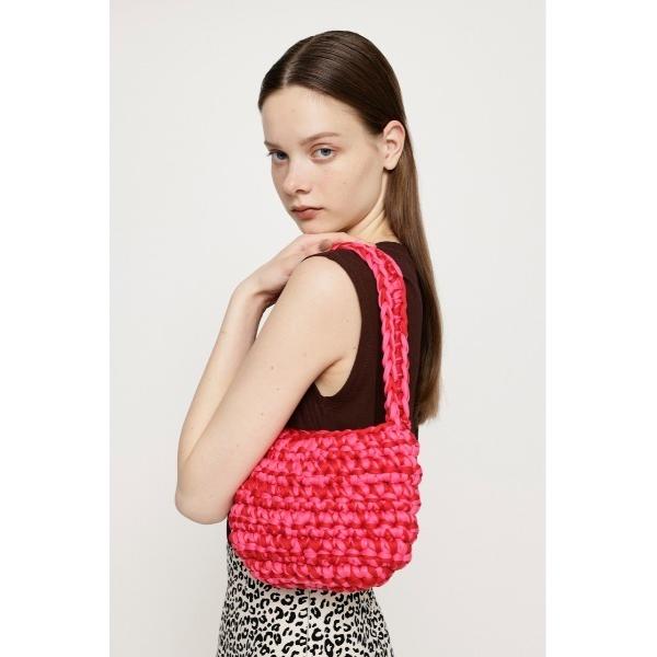 『セール実施中』参考価格：5，500円発売時期：2023年06月コンディション：A（使用感なし）数回使用した程度で使用感が感じられないアイテム参考商品名：HANDMADE BRAIDS BAG ハンドメイド ブレイズ  ハンドバッグ バッグ...