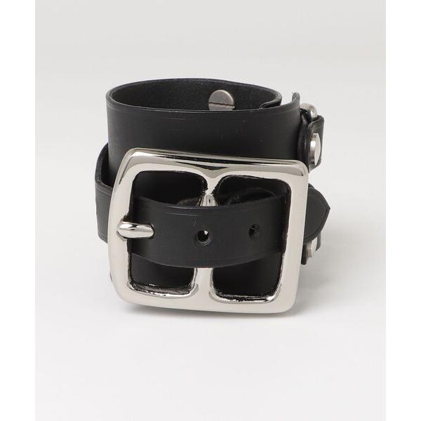 『セール実施中』参考価格：30，800円発売時期：2016年11月コンディション：B（目立つ使用感なし）使用感が少ない、または気にならないアイテム留め具：傷参考商品名：ポスト ダブル レザー バックル ブレスレット/メンズ/レディース/ユニ...