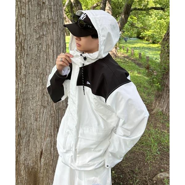 参考価格：11，000円発売時期：2024年08月コンディション：C（やや使用感あり）使用感があり、やや気になる傷や汚れがあるアイテム全体的：色あせ、汚れ参考商品名：撥水オーバーサイズマウンテンパーカー【セットアップ対応】参考品番：AAGK...