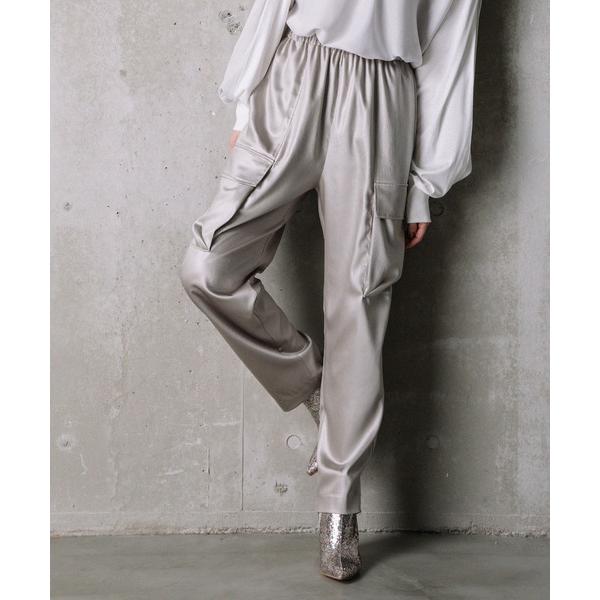 『セール実施中』参考価格：24，200円発売時期：2023年07月コンディション：C（やや使用感あり）使用感があり、やや気になる傷や汚れがあるアイテム後身頃・前身頃：汚れZOZO問い合わせ番号:102826081ショップ:ZOZOUSED，...