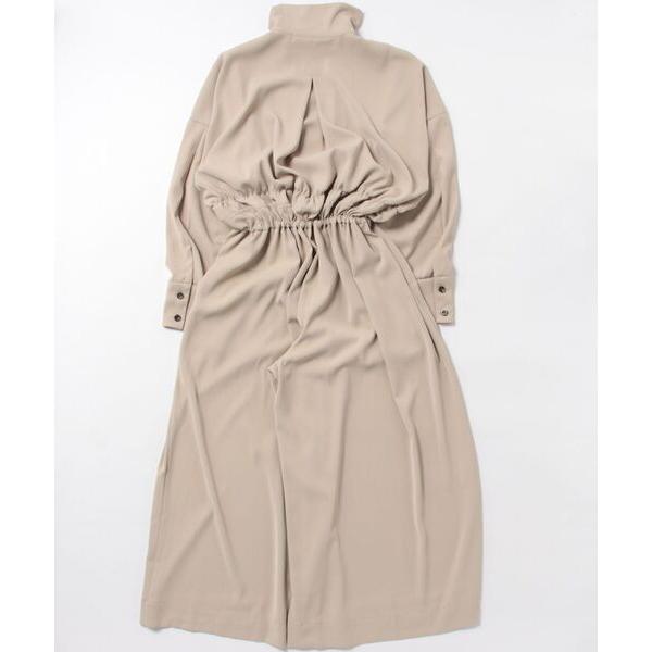 『セール実施中』参考価格：46，200円発売時期：2025年01月コンディション：A（使用感なし）数回使用した程度で使用感が感じられないアイテム参考商品名：WAVE SHIRRING JUMP SUIT / ウェーブシャーリングジャンプスー...