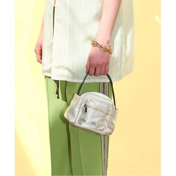 『セール実施中』参考価格：19，800円発売時期：2024年12月コンディション：A（使用感なし）数回使用した程度で使用感が感じられないアイテム参考商品名：Out Pocket Square Bag/アウトポケットスクエアバッグ【MAISO...