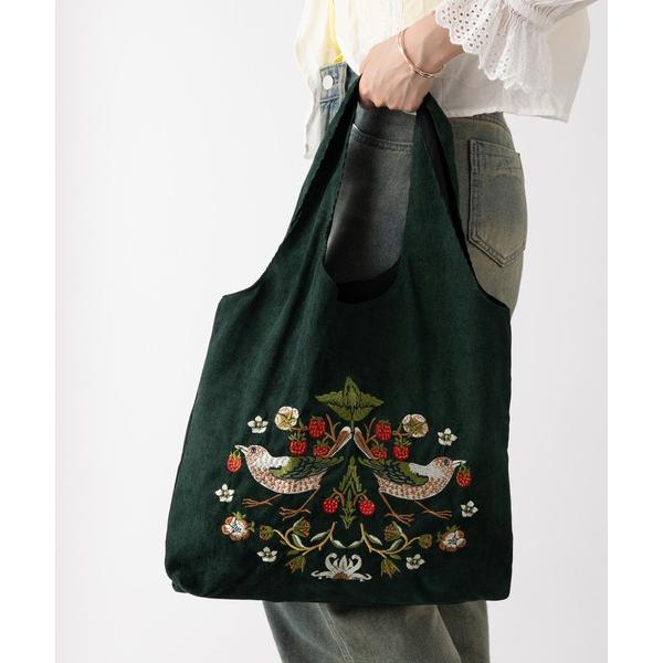 『セール実施中』参考価格：4，400円発売時期：2023年08月コンディション：B（目立つ使用感なし）使用感が少ない、または気にならないアイテム全体的：色あせ参考商品名：ウィリアムモリス柄 刺繍 コーデュロイ トートバッグ参考品番：jbco...