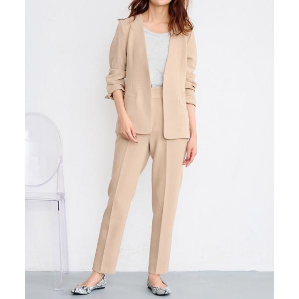 『セール実施中』参考価格：14，300円発売時期：2022年02月コンディション：D（傷・汚れあり）傷や汚れがあるが使用には問題ないアイテム全体的：汚れ、毛玉留め具：欠損参考商品名：[2点SET]ノーカラージャケット＆パンツセットアップ参考...