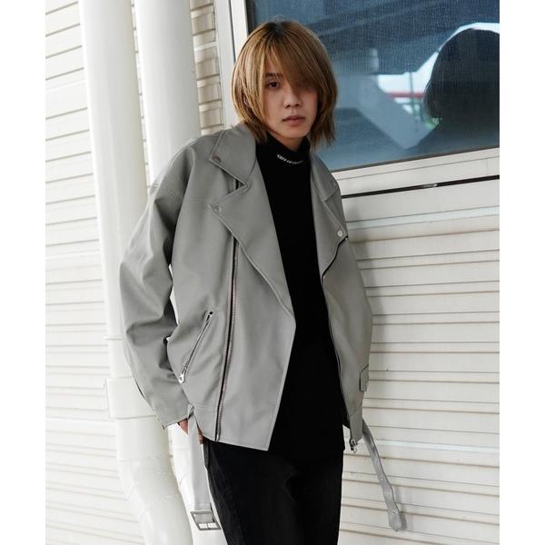 『セール実施中』参考価格：9，995円発売時期：2021年08月コンディション：B（目立つ使用感なし）使用感が少ない、または気にならないアイテム留め具：傷後身頃：汚れ【商品に関する注意事項】・こちらの商品画像は、実物ではなく新品時の画像を掲...