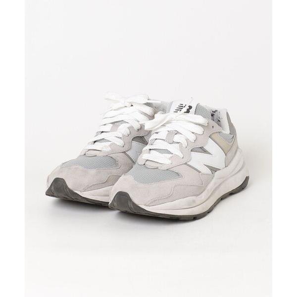 『タイムセール実施中』参考価格：15，400円発売時期：2021年04月コンディション：C（やや使用感あり）使用感があり、やや気になる傷や汚れがあるアイテム全体的：汚れ内側：毛玉かかと：擦り減り表面：履きジワ参考商品名：57/40参考品番：...