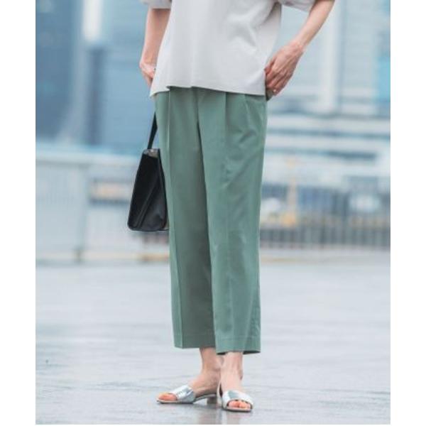 『セール実施中』参考価格：4，950円発売時期：2024年03月コンディション：B（目立つ使用感なし）使用感が少ない、または気にならないアイテム後身頃：汚れ参考商品名：ウツクシルエットDRYテーパードパンツ/986650参考品番：98665...