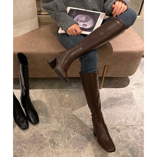 『タイムセール実施中』参考価格：5，980円発売時期：2020年11月コンディション：C（やや使用感あり）使用感があり、やや気になる傷や汚れがあるアイテムつま先・リフト：擦り減り全体的：汚れ表面：傷、履きジワ参考サイズ：24cm【商品に関す...