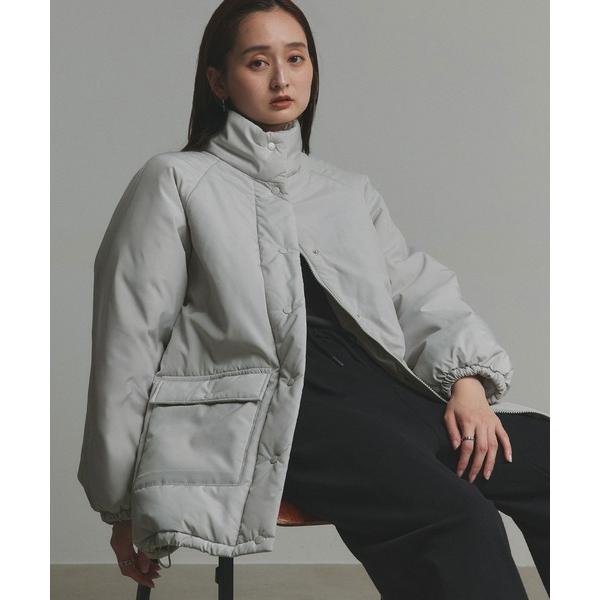 『タイムセール実施中』参考価格：9，961円発売時期：2025年10月コンディション：B（目立つ使用感なし）使用感が少ない、または気にならないアイテム首周り・袖：汚れ、色あせ参考商品名：ラグラン パデット ミドルブルゾン参考品番：15507...