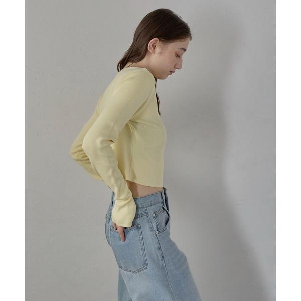 『セール実施中』参考価格：4，290円発売時期：2024年08月コンディション：B（目立つ使用感なし）使用感が少ない、または気にならないアイテム全体的：毛玉参考商品名：【MINERTE】cropped long sleeve T-shirt...