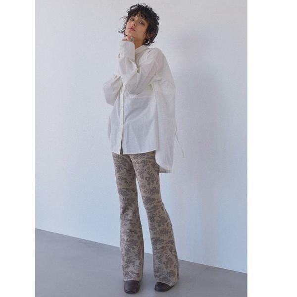 『セール実施中』参考価格：15，400円発売時期：2023年10月コンディション：B（目立つ使用感なし）使用感が少ない、または気にならないアイテム全体的：毛玉参考商品名：High Waist Flare Knit Pants /フレアニット...