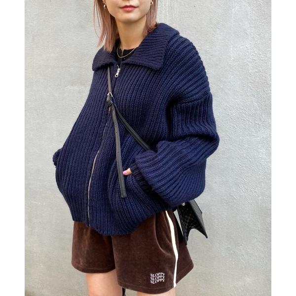 『セール実施中』参考価格：8，690円発売時期：2021年12月コンディション：B（目立つ使用感なし）使用感が少ない、または気にならないアイテム全体的：毛玉【商品に関する注意事項】・こちらの商品画像は、実物ではなく新品時の画像を掲載しており...