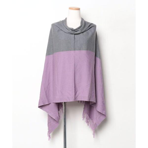 『タイムセール実施中』参考価格：19，800円発売時期：2014年03月コンディション：B（目立つ使用感なし）使用感が少ない、または気にならないアイテム全体的：色あせ参考商品名：キャッシュウールバイカラーニットポンチョ参考品番：543-19...