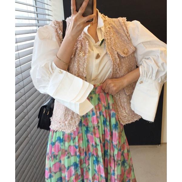 『セール実施中』参考価格：7，920円発売時期：2024年02月コンディション：A（使用感なし）数回使用した程度で使用感が感じられないアイテム前身頃：ほつれ参考商品名：ミックスカラーツイード フリンジ ジレ ベスト参考品番：PF-363【商...