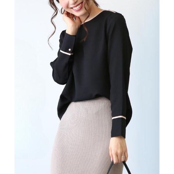 『タイムセール実施中』参考価格：8，989円発売時期：2024年01月コンディション：B（目立つ使用感なし）使用感が少ない、または気にならないアイテム全体的：汚れ参考商品名：配色ラインのお仕事ブラウス参考品番：s05670ko【商品に関する...