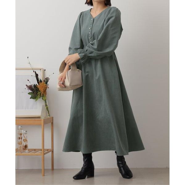 『タイムセール実施中』参考価格：6，490円発売時期：2022年12月コンディション：A（使用感なし）数回使用した程度で使用感が感じられないアイテム参考商品名：ミックスボタン Vネックワンピース参考品番：527612391【商品に関する注意...