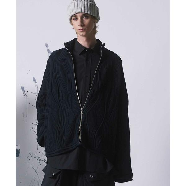 『セール実施中』参考価格：22，000円発売時期：2023年08月コンディション：B（目立つ使用感なし）使用感が少ない、または気にならないアイテム全体的：汚れ、色あせ参考商品名：《UNISEX》Blister Jacquard Prime-...