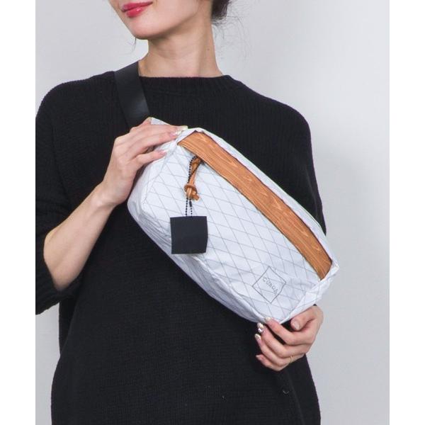 『タイムセール実施中』参考価格：9，900円発売時期：2024年12月コンディション：D（傷・汚れあり）傷や汚れがあるが使用には問題ないアイテム全体的：汚れ参考商品名：【GUAPA】ボディバッグ　ウエストバッグ参考品番：51002【商品に関...