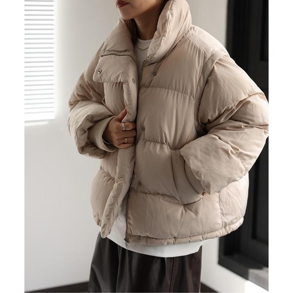 『セール実施中』参考価格：8，490円発売時期：2023年10月コンディション：B（目立つ使用感なし）使用感が少ない、または気にならないアイテム全体的：汚れ袖口：毛玉参考商品名：BIGスタンドパディングブルゾン/2wayダウンベスト参考品番...