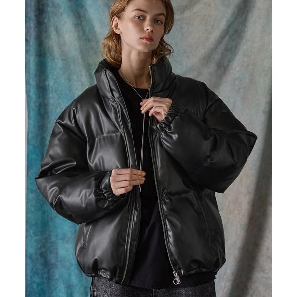 『セール実施中』参考価格：12，100円発売時期：2024年10月コンディション：A（使用感なし）数回使用した程度で使用感が感じられないアイテム参考商品名：【SERACE】Patted volume high neck heat jacke...