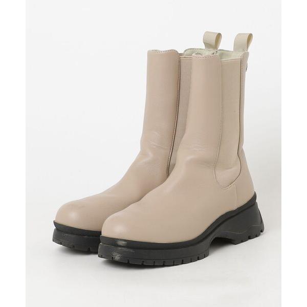 『セール実施中』参考価格：16，280円発売時期：2022年09月コンディション：C（やや使用感あり）使用感があり、やや気になる傷や汚れがあるアイテム全体的：汚れかかと：擦り減り参考サイズ：23.5cm参考商品名：【Cepheus/ケフェウ...