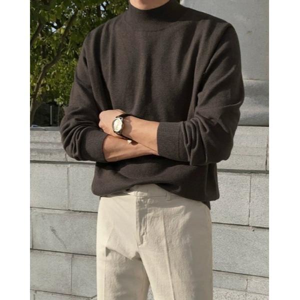 『セール実施中』参考価格：7，200円発売時期：2025年09月コンディション：B（目立つ使用感なし）使用感が少ない、または気にならないアイテム首周り：色あせ参考商品名：ハーフネックデイリーニット参考品番：Ot20092【商品に関する注意事...