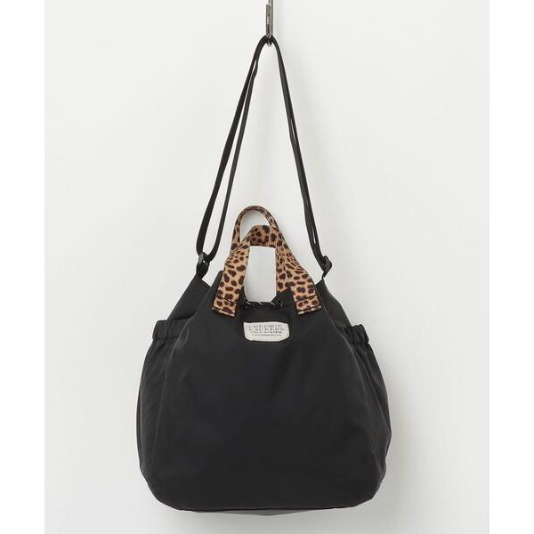 『セール実施中』コンディション：D（傷・汚れあり）傷や汚れがあるが使用には問題ないアイテム表面・内側：汚れ全体的：保管上のにおいがします。ZOZO問い合わせ番号:102997800ショップ:ZOZOUSED，ゾゾユーズドブランド:FREDR...