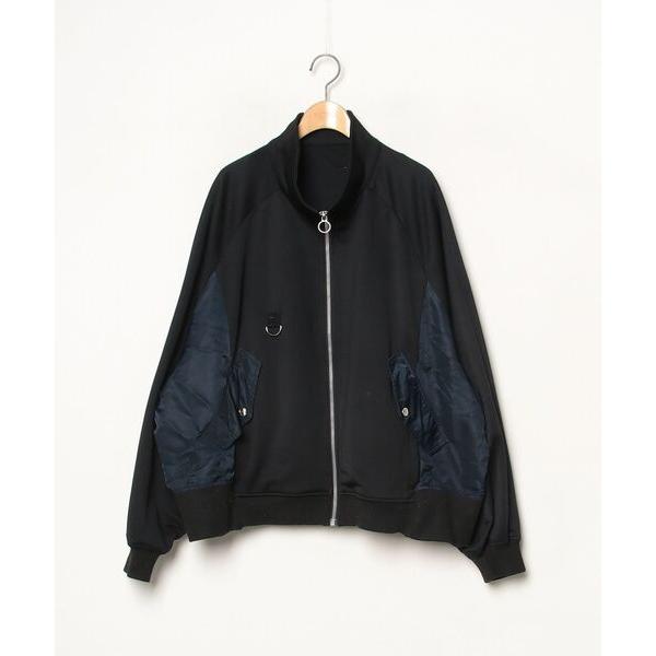 参考価格：15，950円発売時期：2021年09月コンディション：C（やや使用感あり）使用感があり、やや気になる傷や汚れがあるアイテム全体的：汚れ、毛玉参考商品名：High neck ring zip track jacket  / ハイネ...