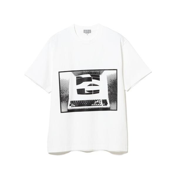 ZOZO問い合わせ番号:103004768ショップ:BEAMS MEN，ビームス メンブランド:C.E，シーイー，BEAMS T，ビームスティー商品名:C.E / MD Corporate Entity Tカテゴリ:トップス>Tシャツ...