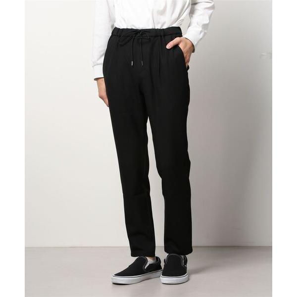 『セール実施中』参考価格：11，000円発売時期：2022年02月コンディション：B（目立つ使用感なし）使用感が少ない、または気にならないアイテムウエスト・後身頃：汚れ内側：毛玉参考商品名：BY ストレッチ TR 1P イージーパンツ参考品...