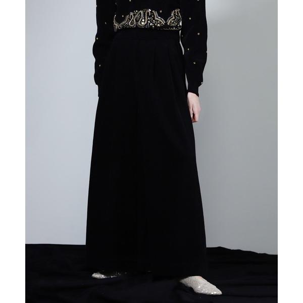 参考価格：26，400円発売時期：2025年06月コンディション：A（使用感なし）数回使用した程度で使用感が感じられないアイテム参考商品名：(mici)スーパーワイドコーデュロイパンツ参考品番：206244031002【商品に関する注意事項...