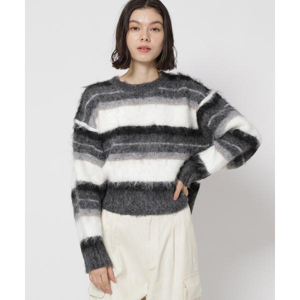 『タイムセール実施中』参考価格：6，160円発売時期：2023年12月コンディション：A（使用感なし）数回使用した程度で使用感が感じられないアイテム参考商品名：ブラッシュボーダーニット参考品番：970647【商品に関する注意事項】・こちらの...