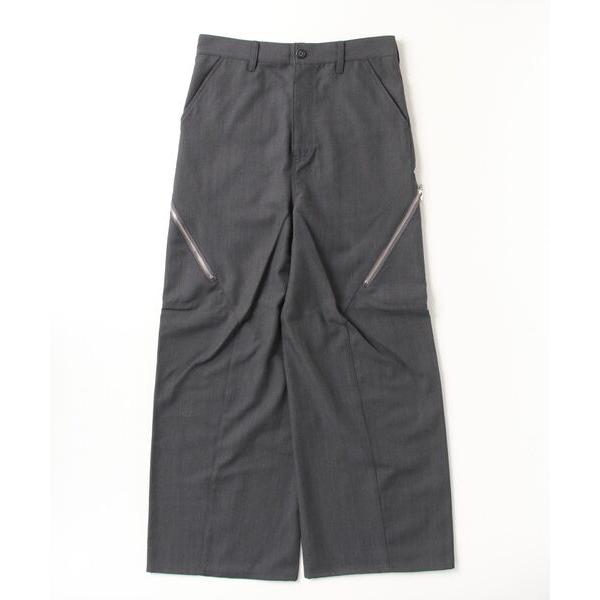 参考価格：46，200円発売時期：2024年02月コンディション：A（使用感なし）数回使用した程度で使用感が感じられないアイテム参考商品名：DRAPING OVER SLACKS参考品番：Jie-24W-PT02【商品に関する注意事項】・こ...