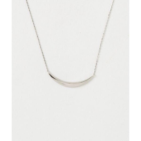 参考価格：15，400円発売時期：2024年07月コンディション：B（目立つ使用感なし）使用感が少ない、または気にならないアイテム装飾部分：汚れ付属品：箱・タグ参考商品名：[ONLINE Limited] クレセントムーン ネックレス参考品...