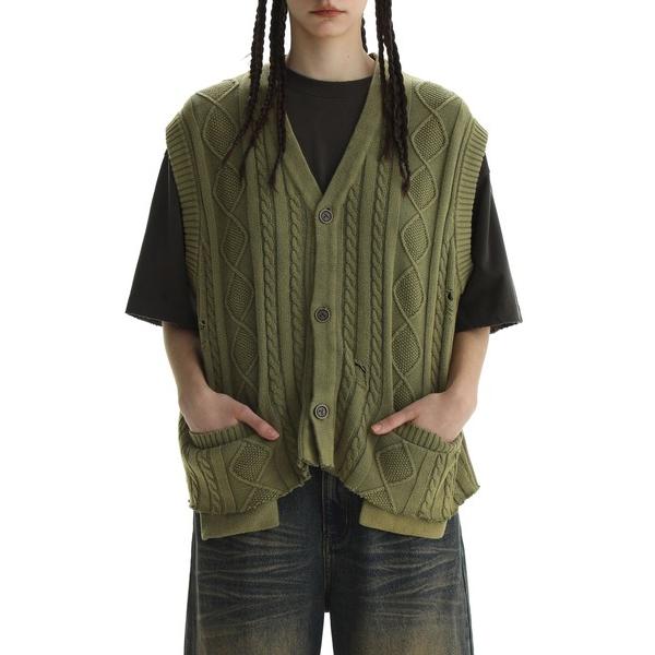 『セール実施中』参考価格：21，979円発売時期：2023年09月コンディション：A（使用感なし）数回使用した程度で使用感が感じられないアイテム参考商品名：裾カットオフ バックロゴ Vネック ボタンベスト MJ2037【MASONPRINC...