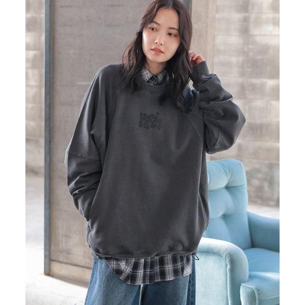 『セール実施中』参考価格：7，990円発売時期：2025年02月コンディション：A（使用感なし）数回使用した程度で使用感が感じられないアイテム参考商品名：《UNISEX》プックリロゴスウェット参考品番：320687【商品に関する注意事項】・...