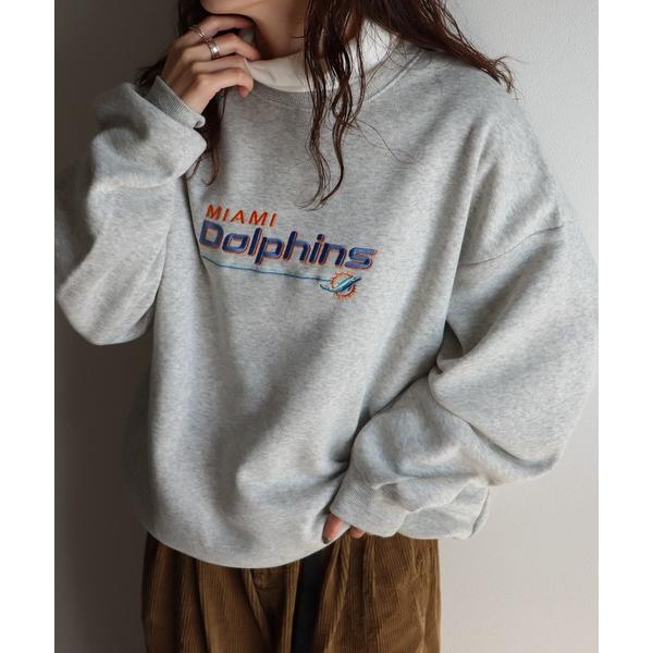 『セール実施中』参考価格：6，600円発売時期：2022年12月コンディション：C（やや使用感あり）使用感があり、やや気になる傷や汚れがあるアイテム全体的：毛玉参考商品名：MIAMI Dolphins NFL チームロゴ刺繍スウェットトレー...