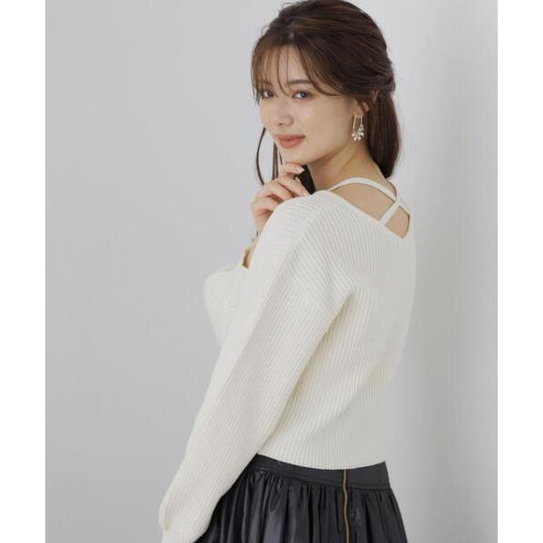 『セール実施中』参考価格：7，920円発売時期：2023年08月コンディション：B（目立つ使用感なし）使用感が少ない、または気にならないアイテム内側：毛玉参考商品名：ショート丈ラメニット / 1213270011参考品番：121-32700...