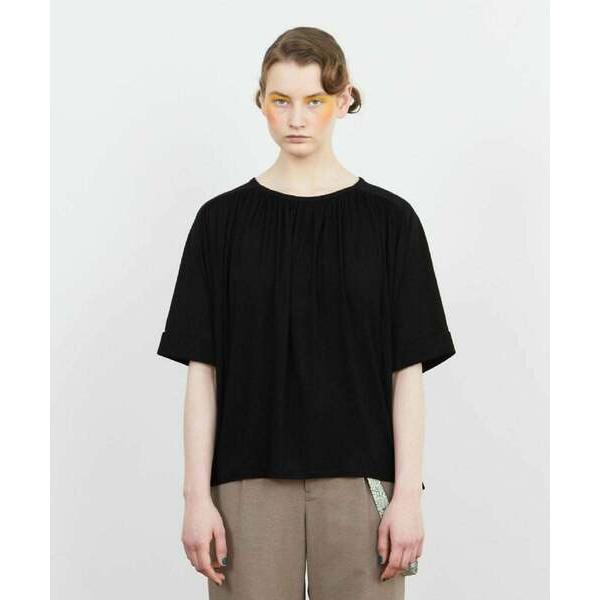 『タイムセール実施中』参考価格：9，900円発売時期：2022年07月コンディション：B（目立つ使用感なし）使用感が少ない、または気にならないアイテム襟周り・袖口：色あせ参考商品名：レイギャザー カットソー参考品番：B1523RUT214【...