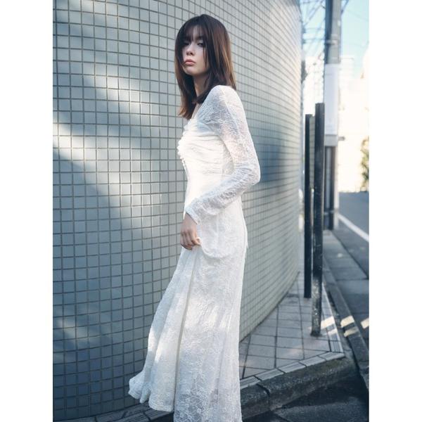 ZOZO問い合わせ番号:103083240ショップ:FRAY I.D，フレイ アイディーブランド:FRAY I.D，フレイアイディー商品名:スクエアネックストレッチレースワンピースカテゴリ:ワンピース/ドレス>ワンピースブランド品番:...