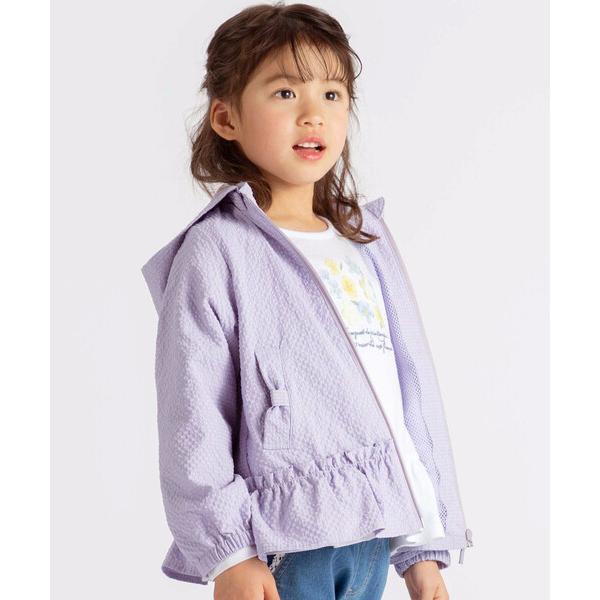 ZOZO問い合わせ番号:103083472ショップ:BEBE ONLINE STORE，ベベ オンラインストアブランド:BeBe，ベベ商品名:【撥水加工】サッカーチェックフード付きペプラムブルゾン(90~150cm)カテゴリ:ジャケット/ア...